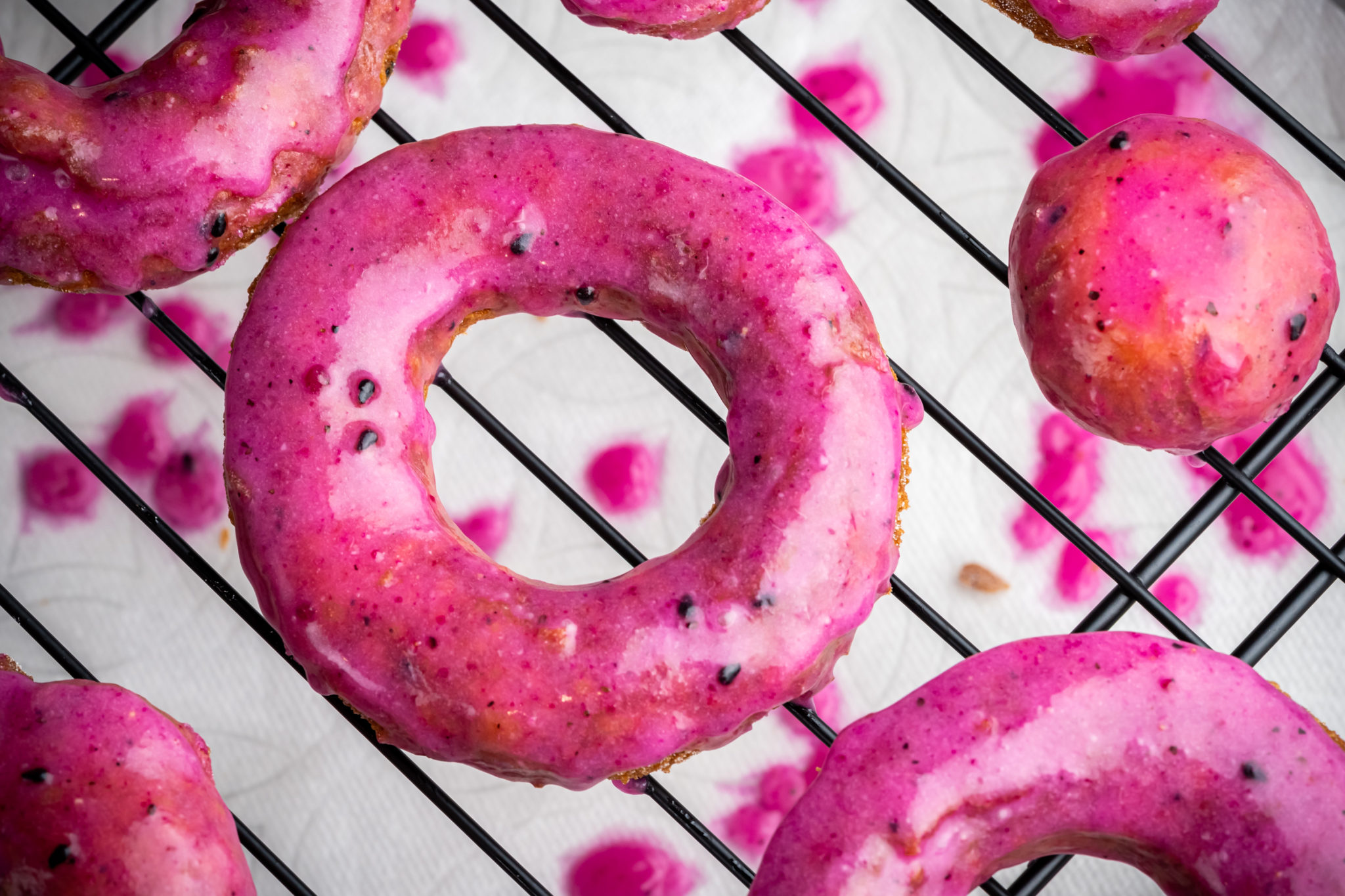 Dragonfruit Mochi Doughnuts – Sushi Day